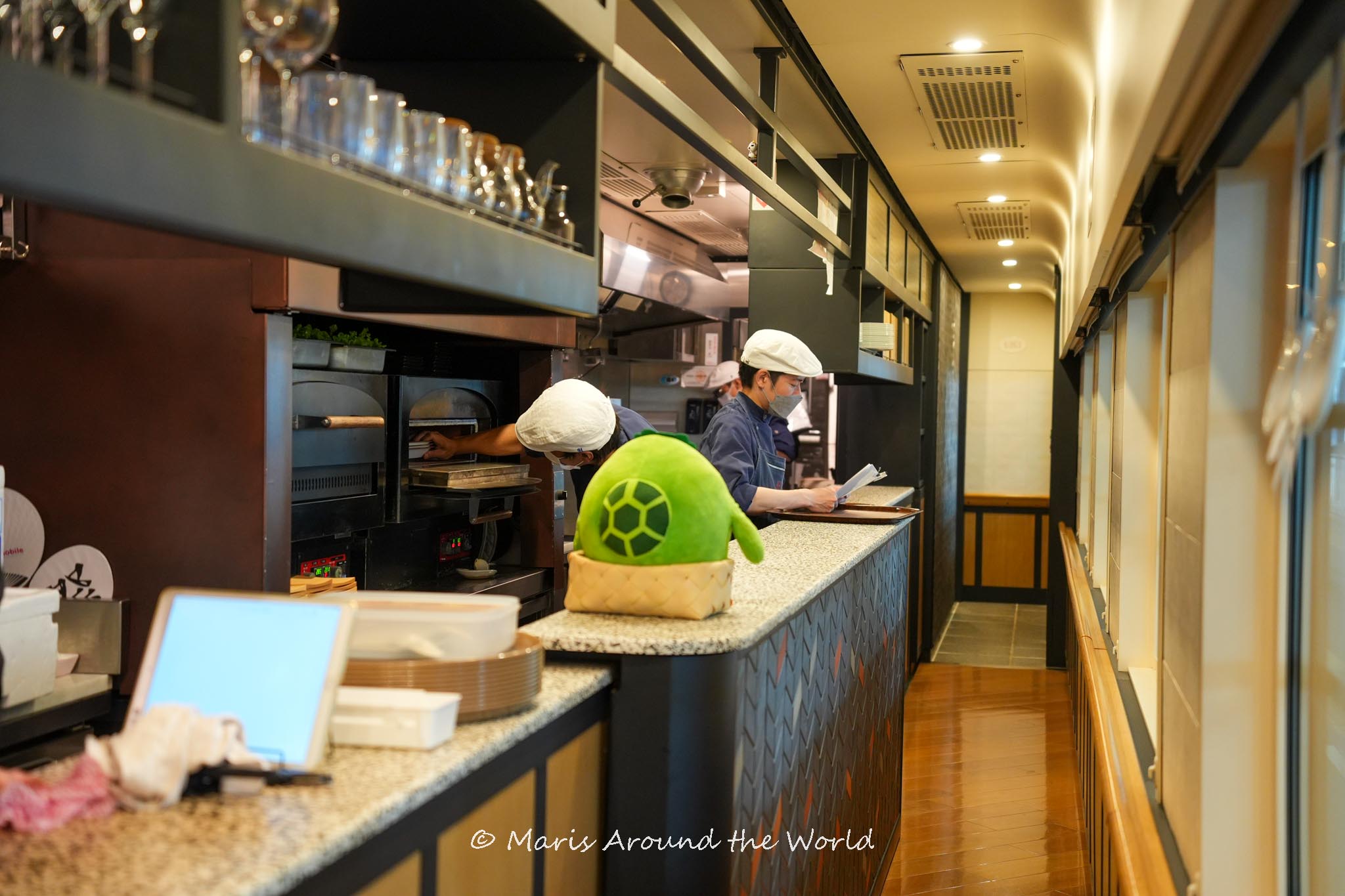 THE RAIL KITCHEN CHIKUGO: Gourment Sightseeing Train in Fukuoka – Maris ...
